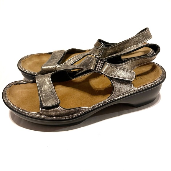 Naot | Shoes | Naot Faso Metal Leather Sandals With Rhinestone Detail ...